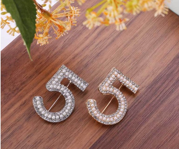 Luxury Number 5 Silver Brooch – Kay's Elite